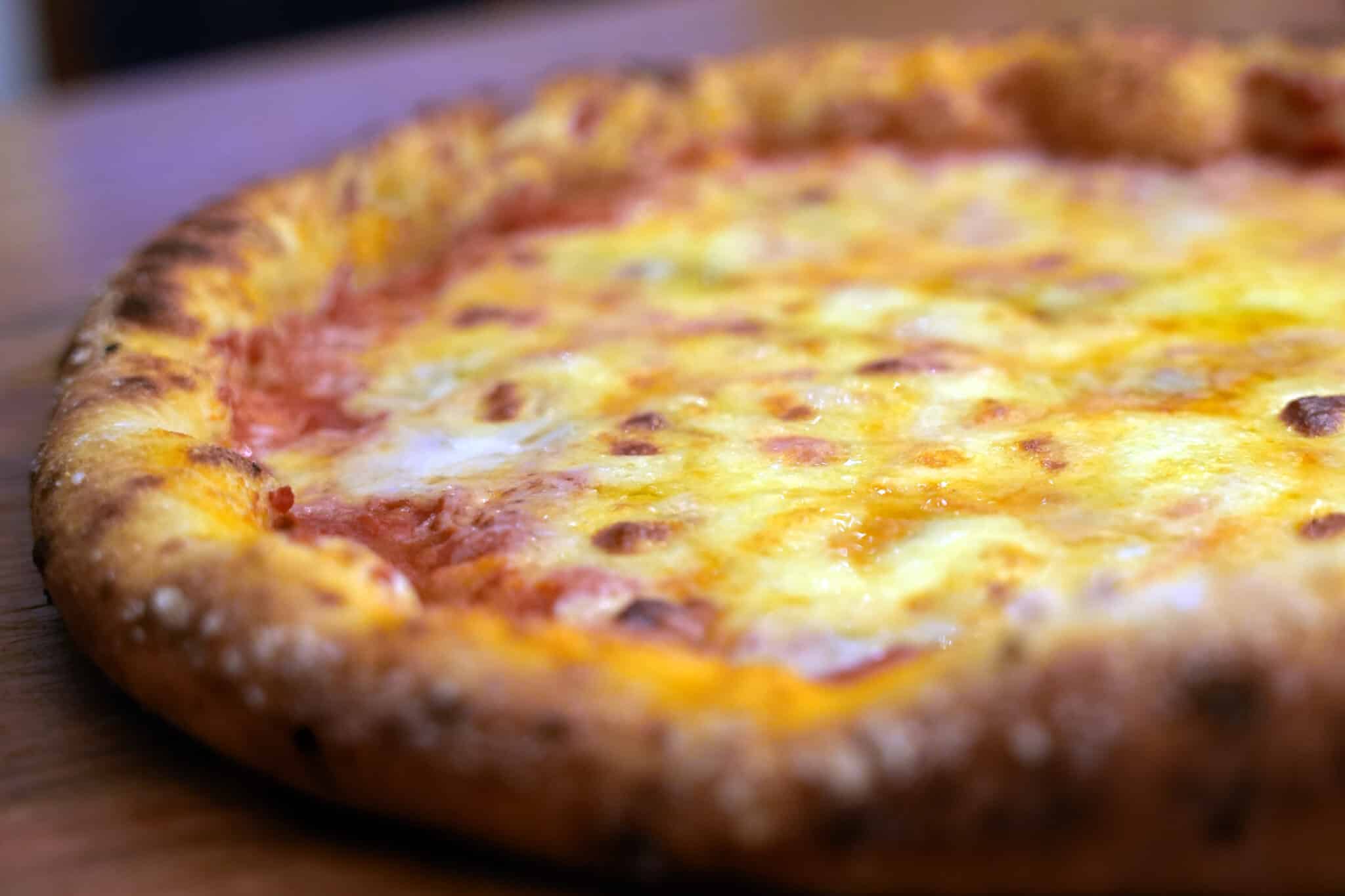 Four Cheese Pizza - Friday's Pizza